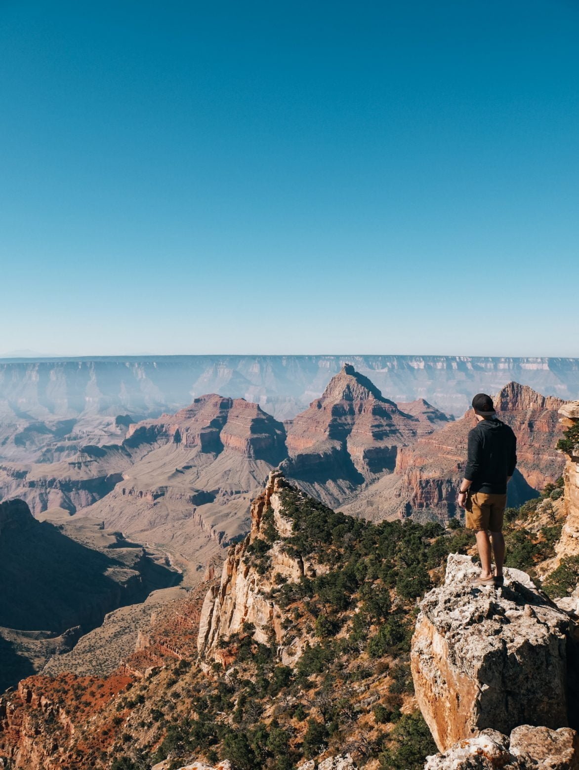 Hiking to Cape Final on the North Rim - Compasses & Quests