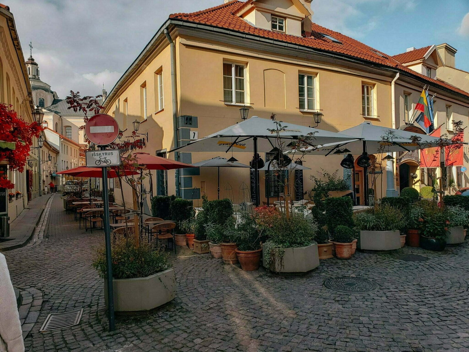 Getting Around Lithuania: Transportation Tips - Compasses & Quests