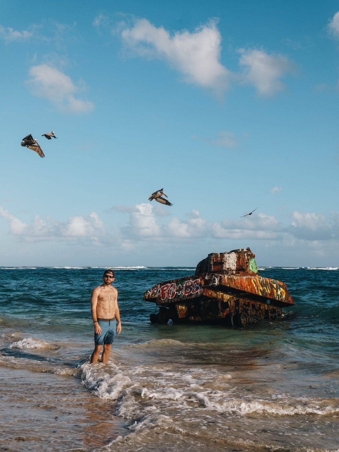 Playa Flamenco - Culebra Island - Compasses & Quests